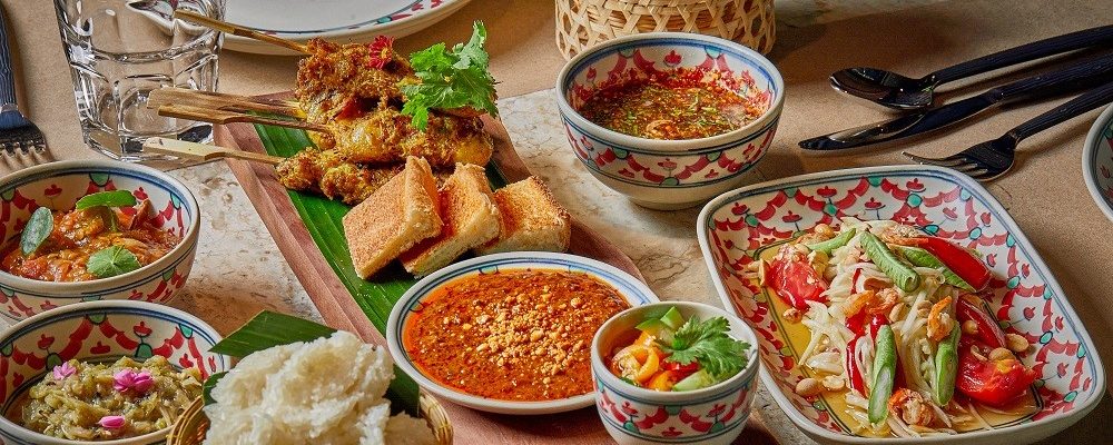 Mercure Bangkok Sukhumvit 11 - Lily Fu's